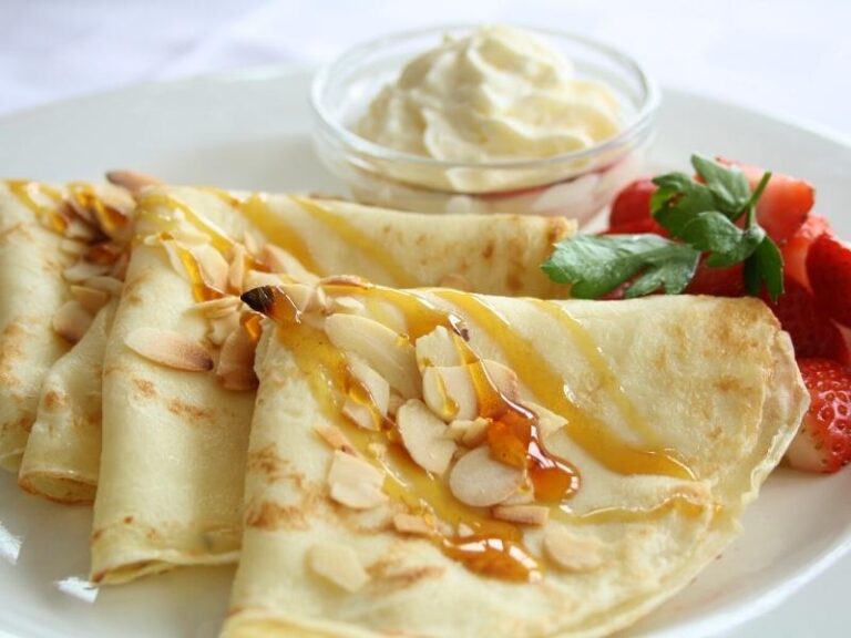 Thin German Pfannkuchen (Pancakes) » Easy German Food